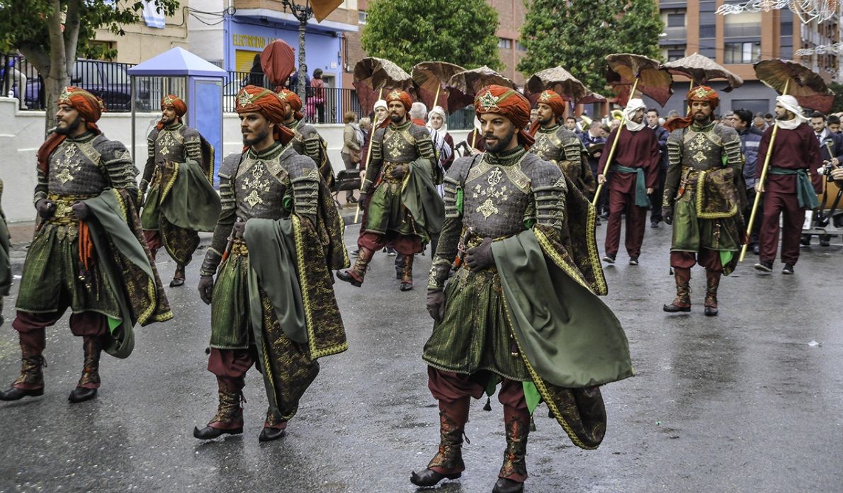 Reunión sobre los Moros y Cristianos de Onil en el “Desfile de la ...